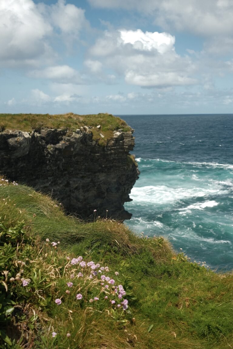 The Kilkee Cliffs: A Hidden Gem on Ireland’s Wild Atlantic Way